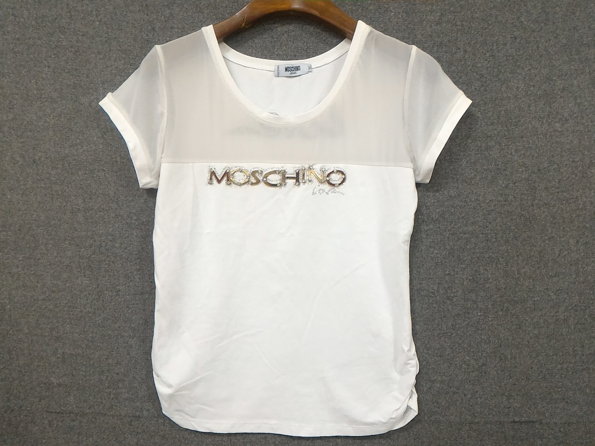 moschino白煙色上衣長57寬40肩寬38 GC代贈 GC贈物網