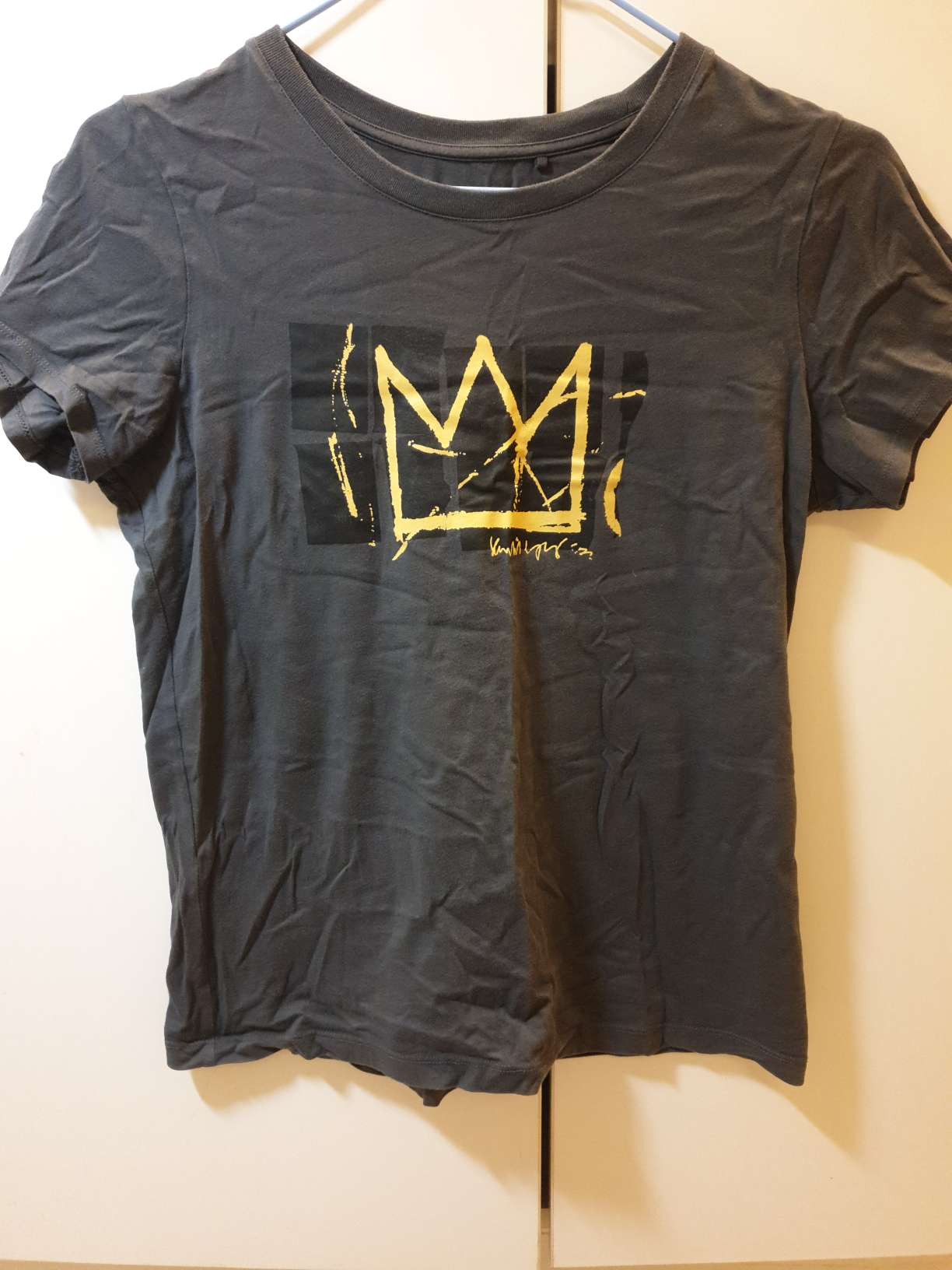 lativ 鐵灰色女L短t - GC贈物網