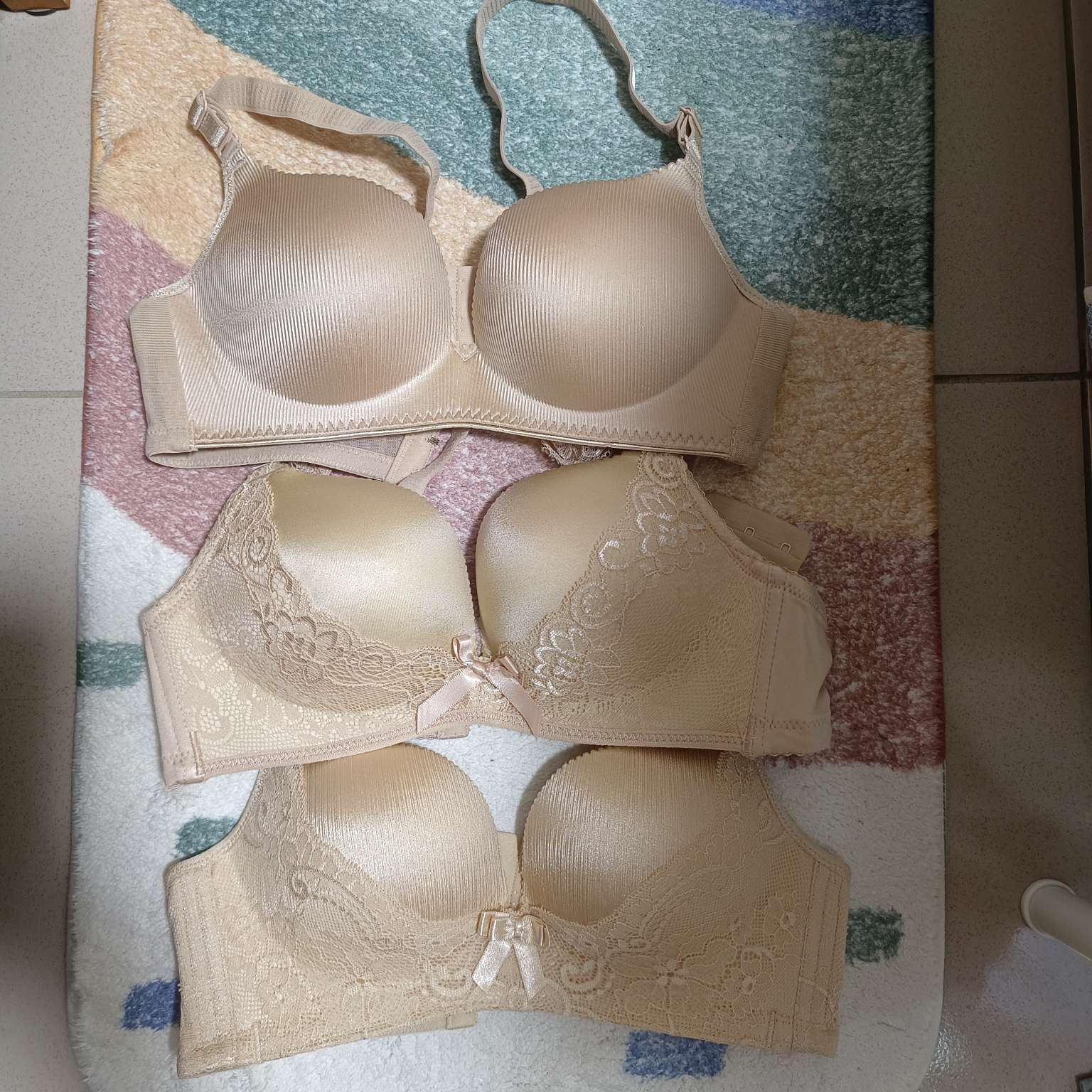 拆標全新Bra32/70B - GC贈物網