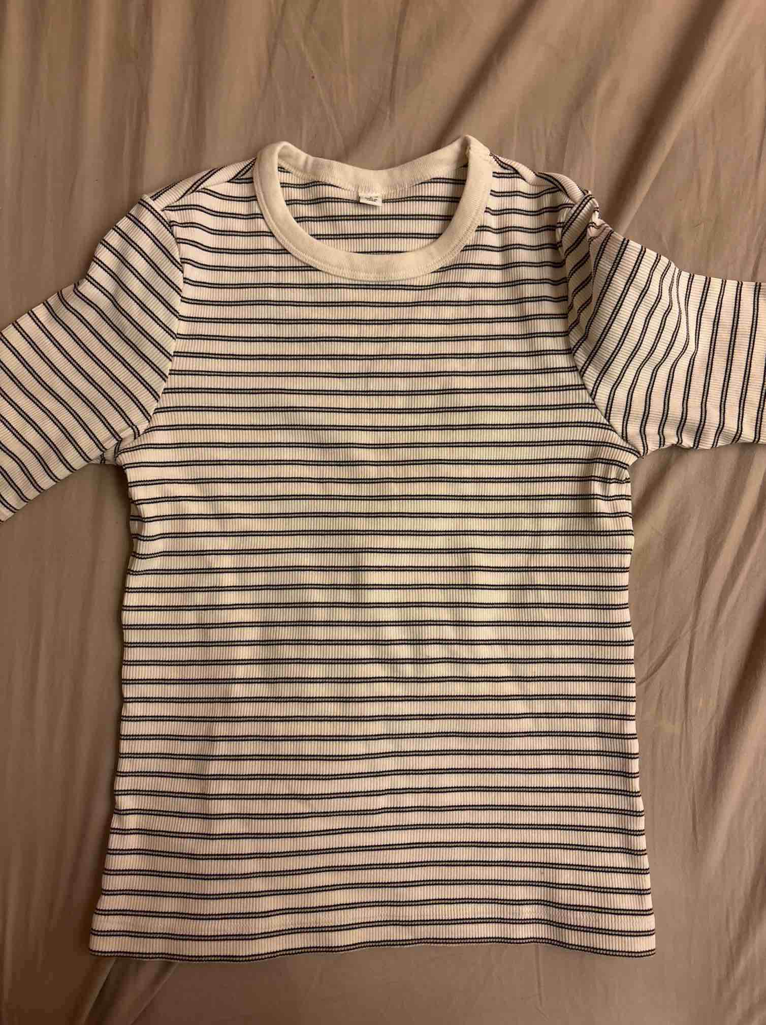 uniqlo上衣 - GC贈物網