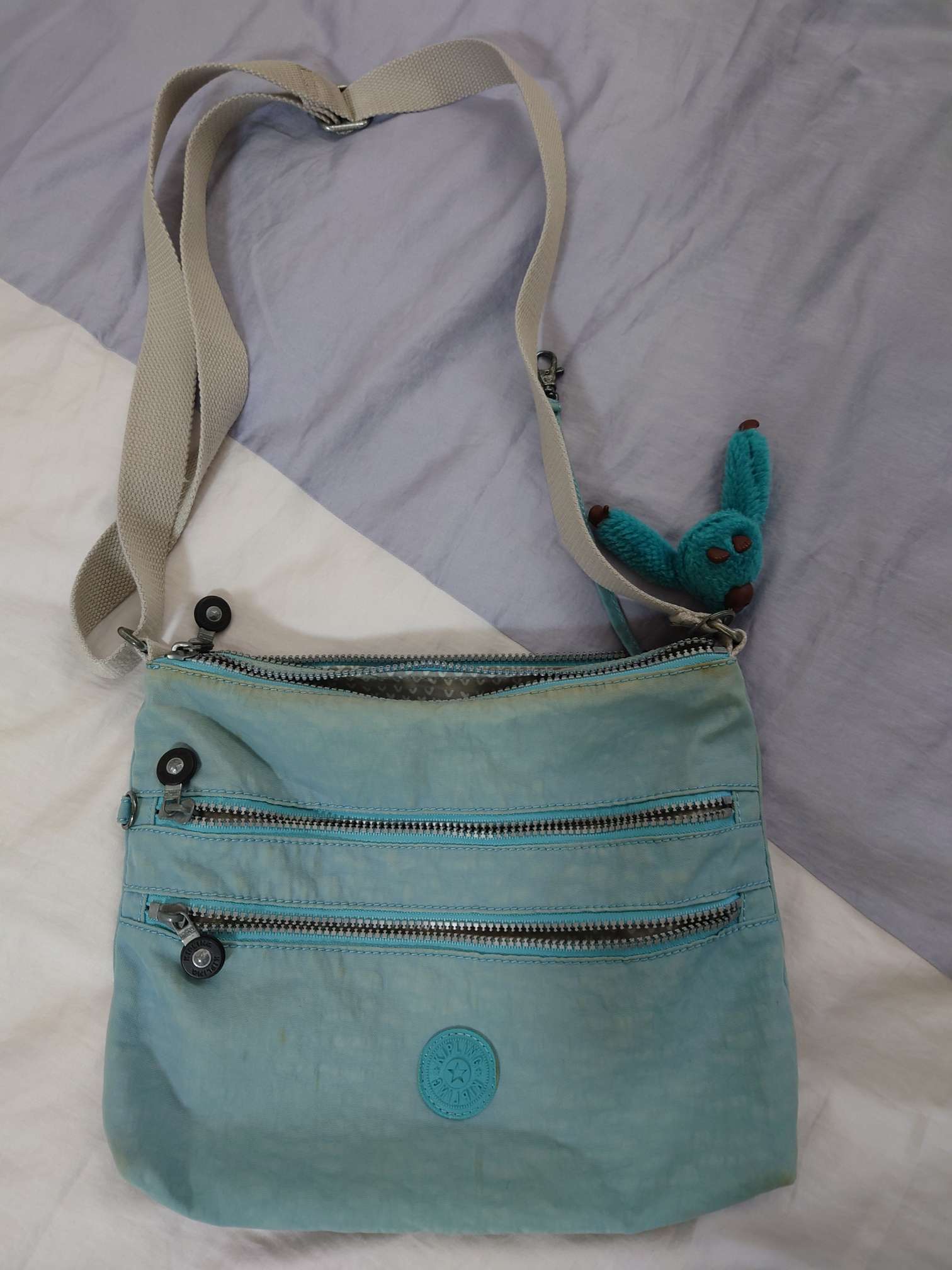 Kipling 基本經典款式斜側背包 - GC贈物網