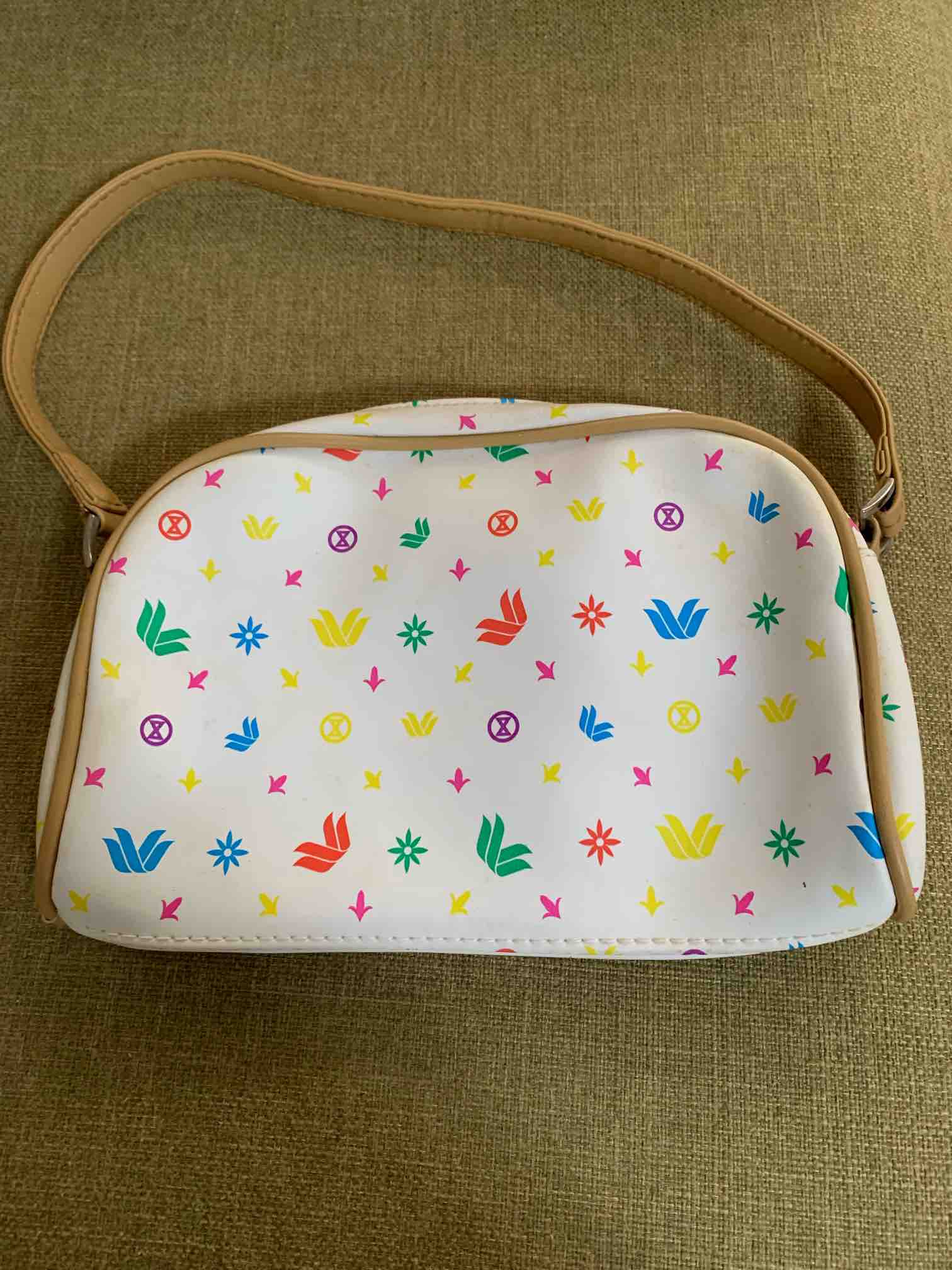 sogo 側肩背包 - GC贈物網