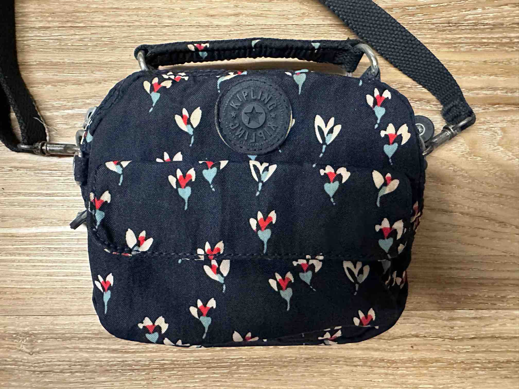 Kipling隨身實用小包 - GC贈物網