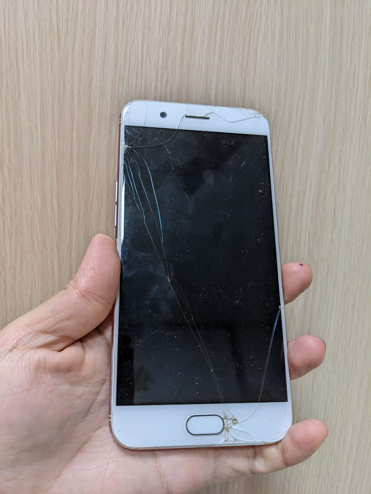 2017年 OPPO R11（中國品牌） - GC贈物網