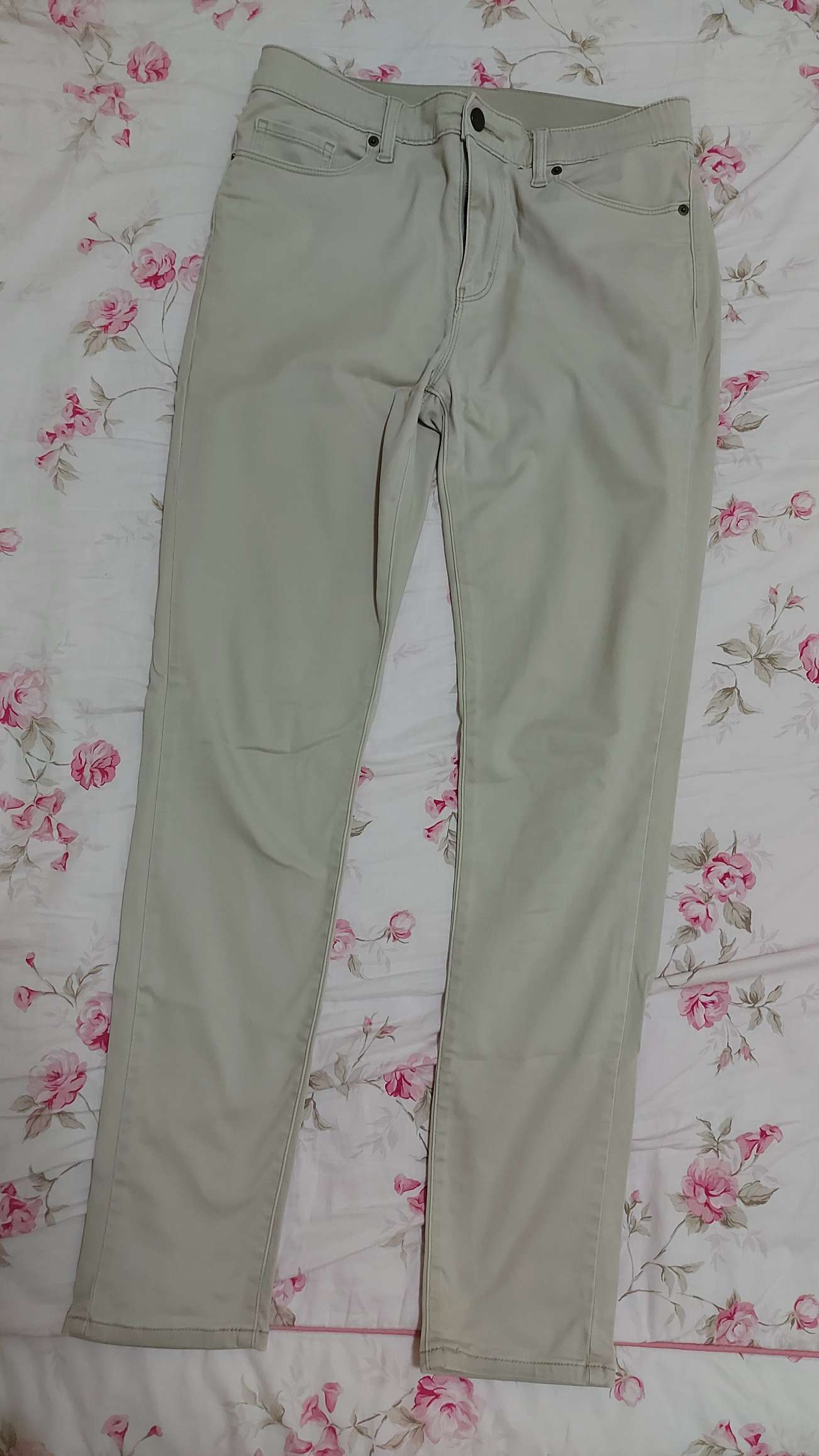 uniqlo長褲 - GC贈物網