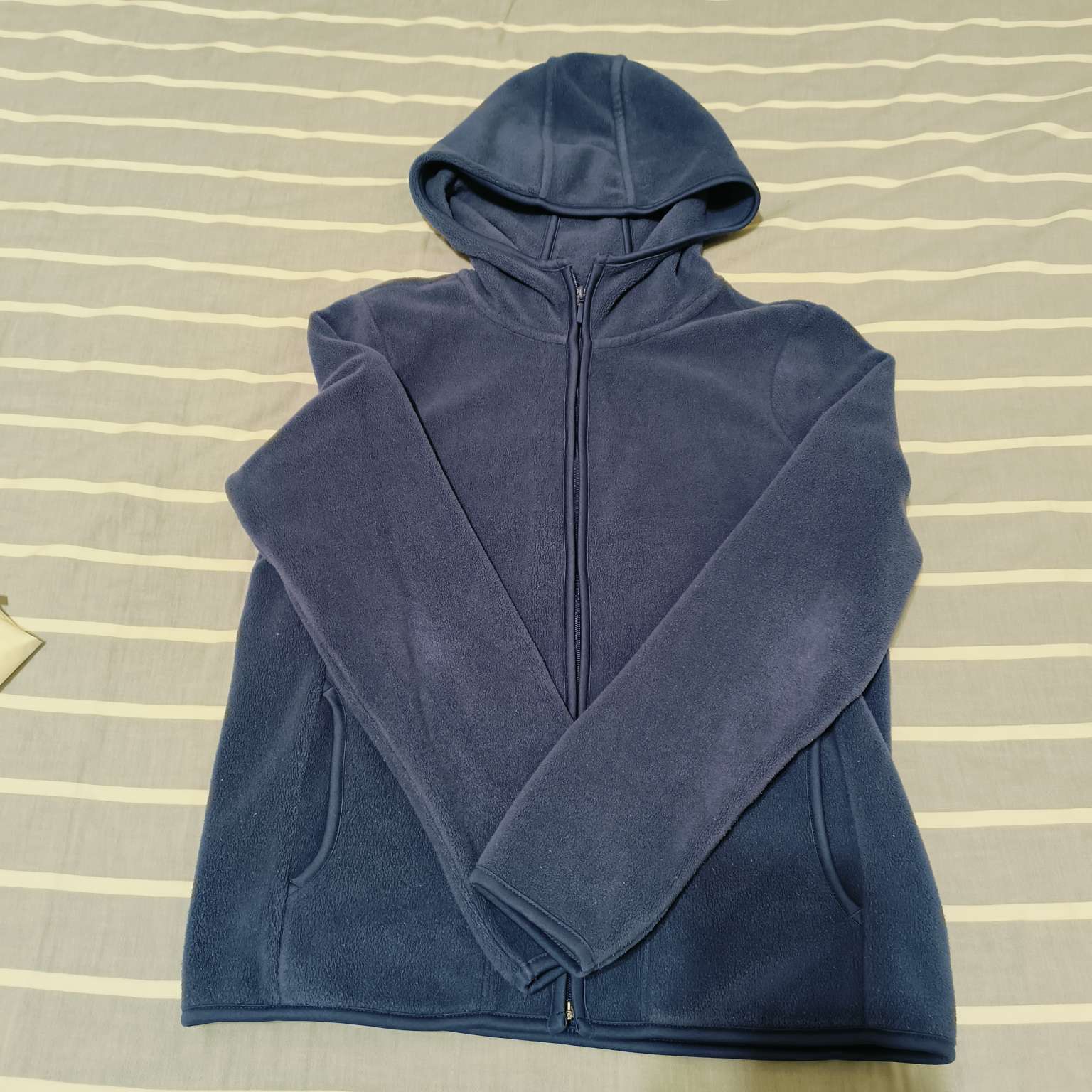 lativ搖粒絨外套M號 - GC贈物網