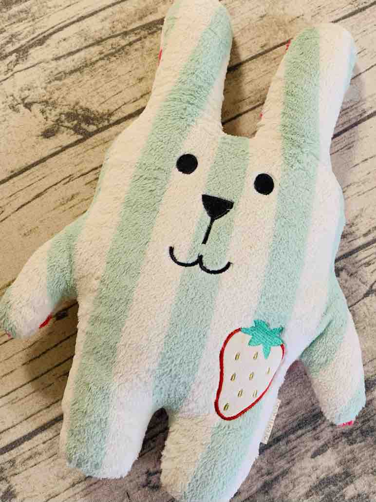 CRAFTHOLIC 兔子 午睡枕/抱枕 - GC贈物網