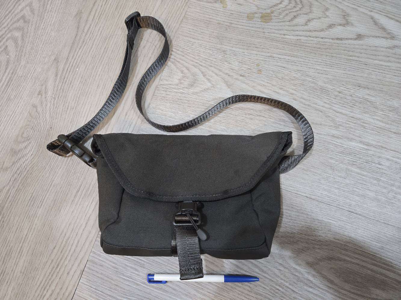 uniqlo 小包 - GC贈物網