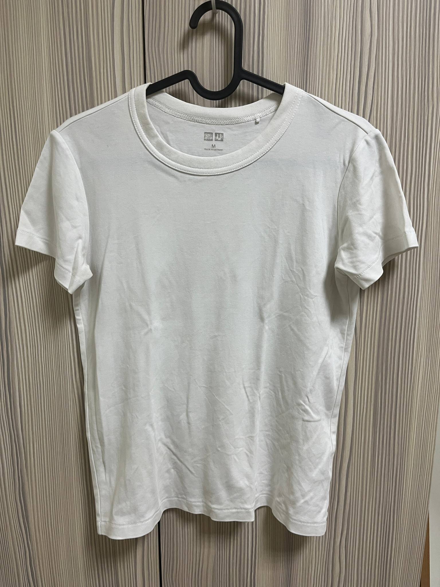 Uniqlo U系列白色上衣 - GC贈物網