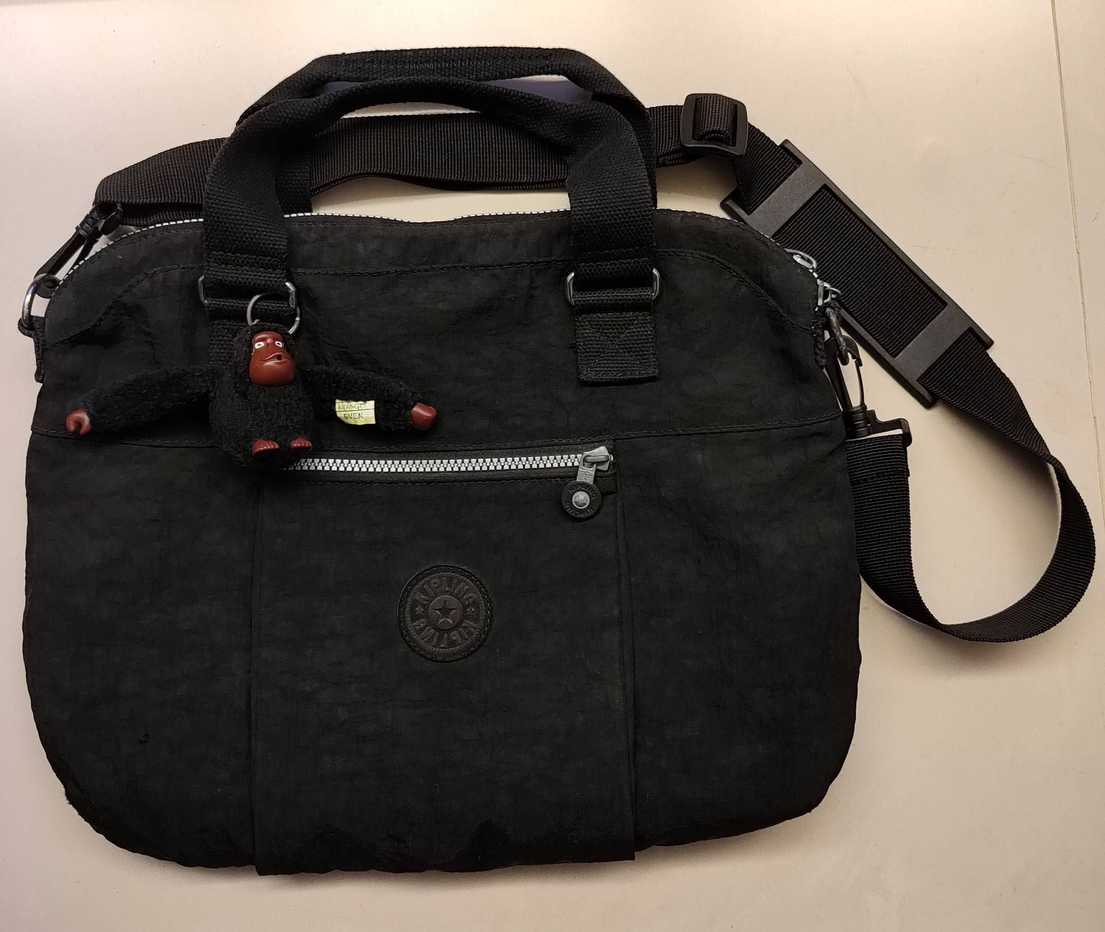 Kipling 三層電腦包(黑) - GC贈物網