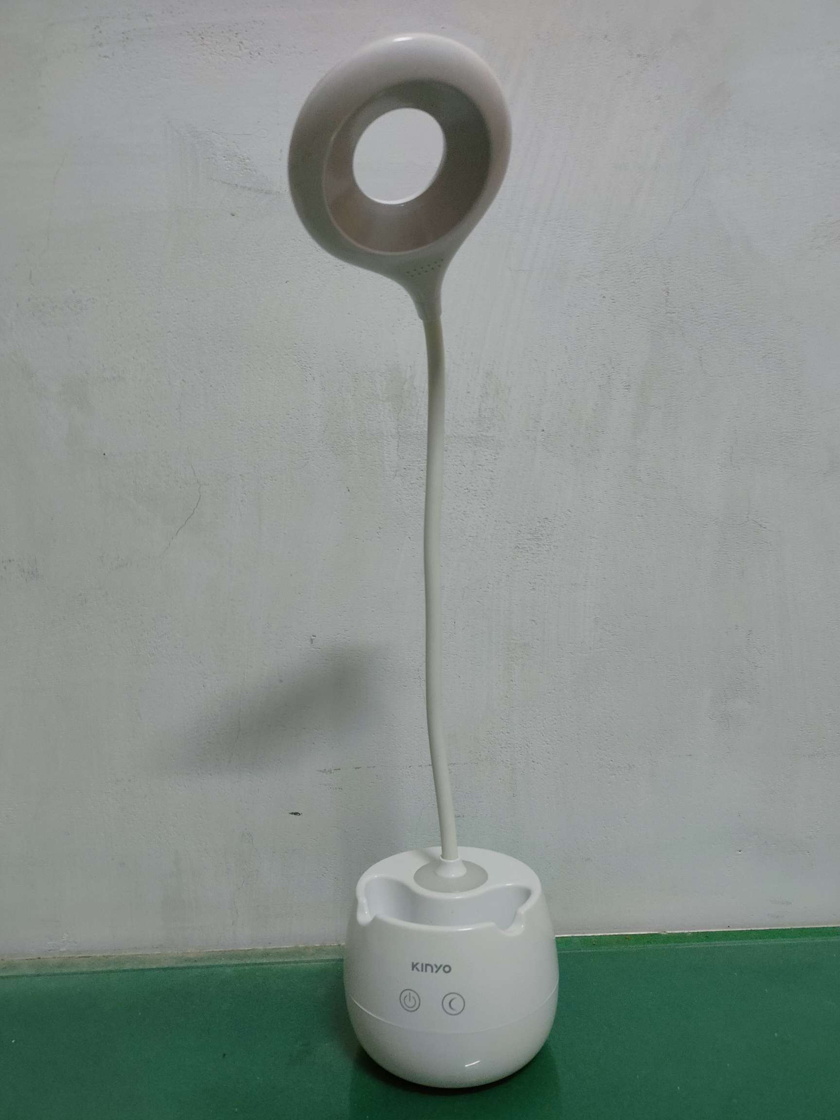 kinyo LED檯燈 - GC贈物網