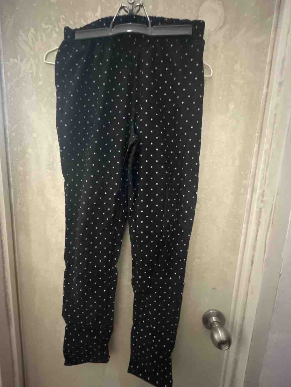 lativ黑色白點後口袋長褲M-L適合 - GC贈物網