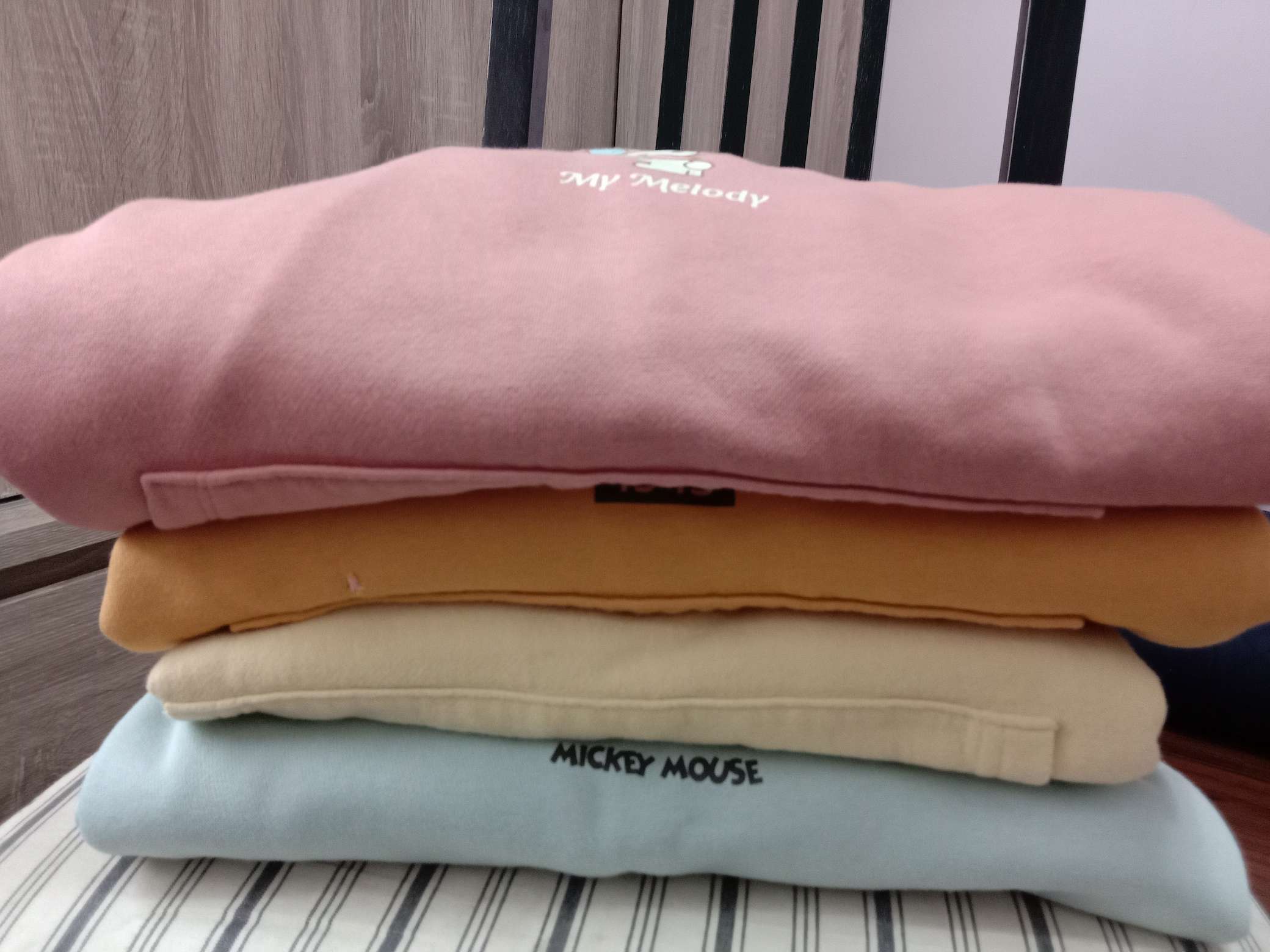 Lativ 女裝帽T - GC贈物網