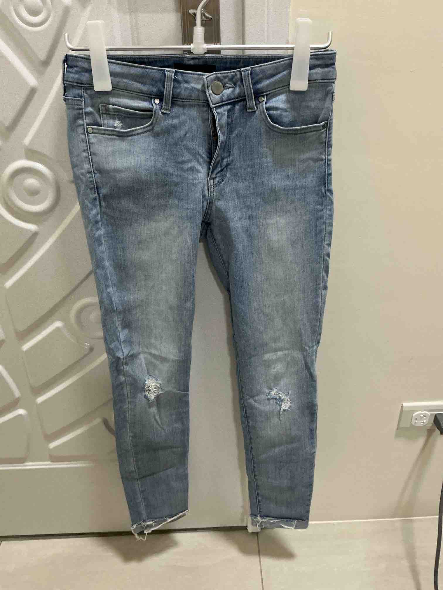 Uniqlo牛仔褲 - GC贈物網