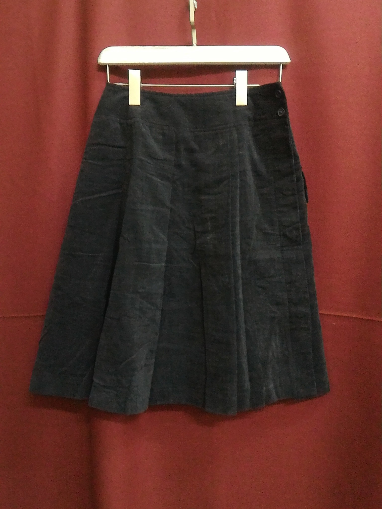 OZOC黑色短裙腰34長60 - GC代贈 - GC贈物網